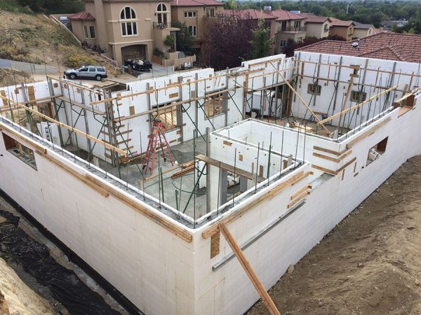 Bracing for ICFs | ICF Builder Magazine