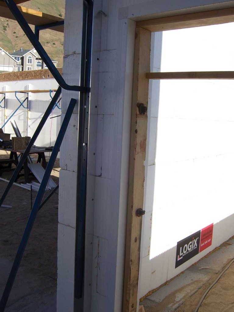 ICF Tips: Reinforcing with Pencil Rod Bracing | ICF Builder Magazine